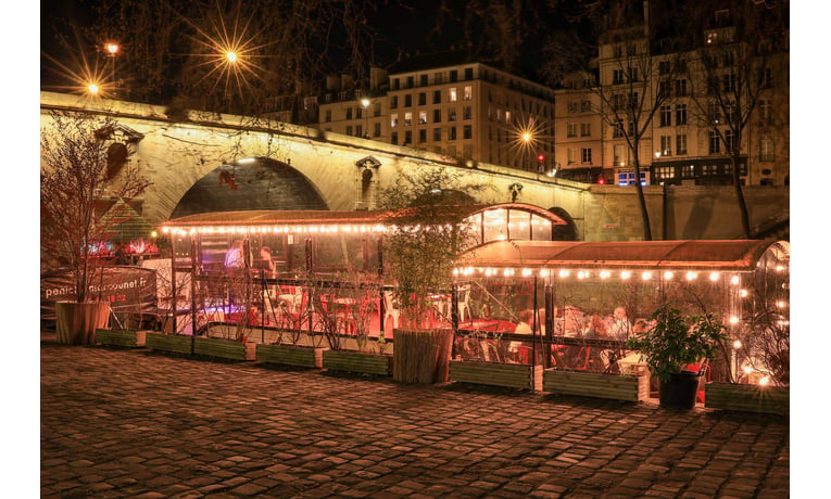 Property co-ownership and luxury apartment in Paris, France